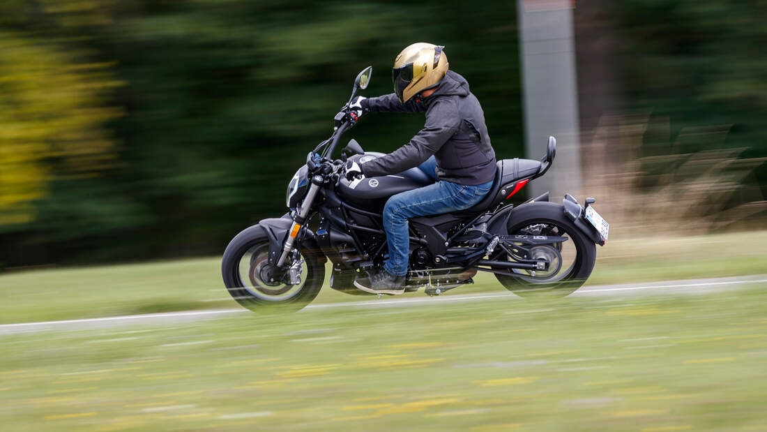 Benelli-Cruiser 502 C im Kompakttest | MOTORRADonline.de