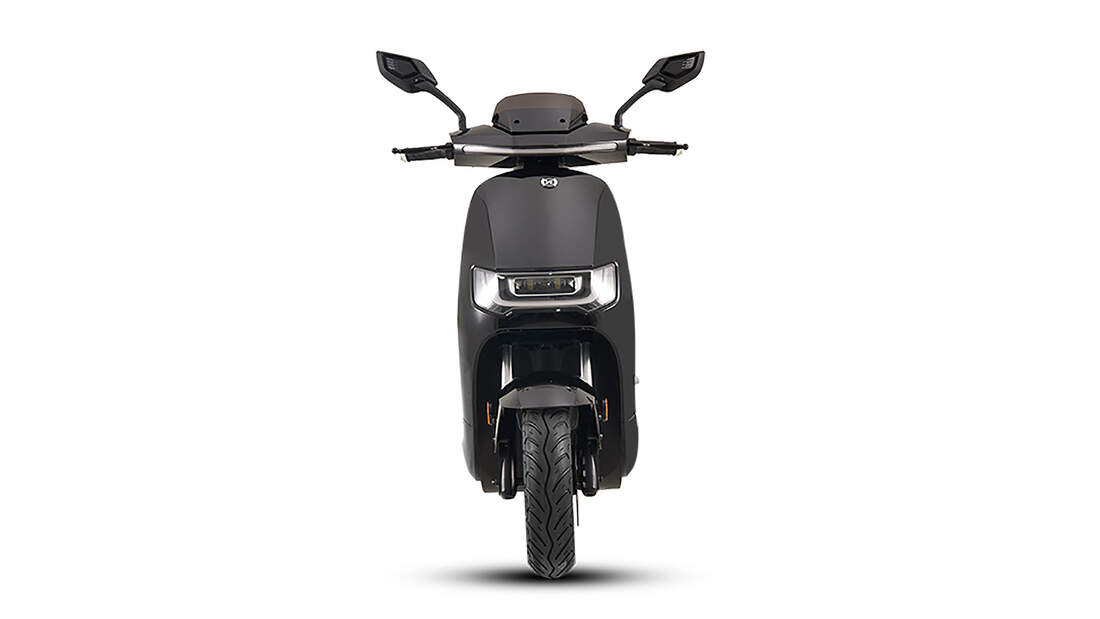 Futura Robo: Elektroroller mit 135 km Reichweite | MOTORRADonline.de