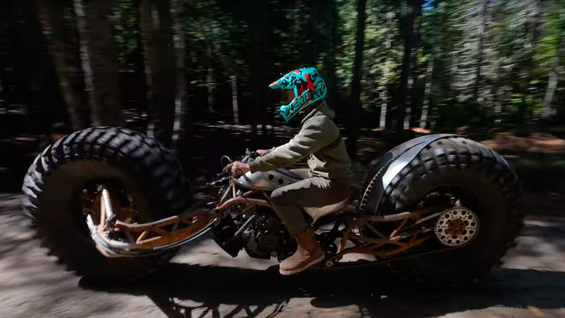 Monster-Chopper mit KTM-V2 und 46-Zoll-Reifen von Grind Hard ...