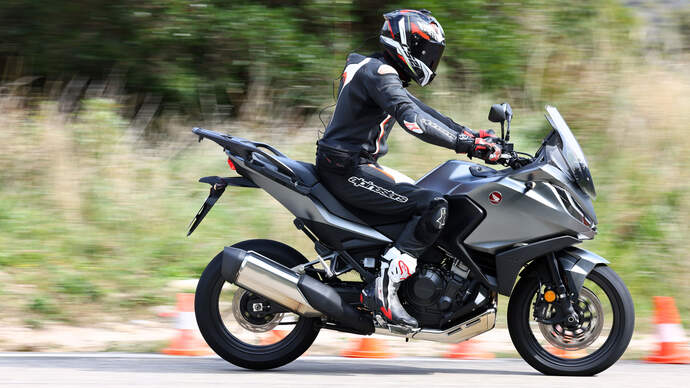 Tourer/Sporttourer - Tests & Neuheiten | MOTORRAD online ...