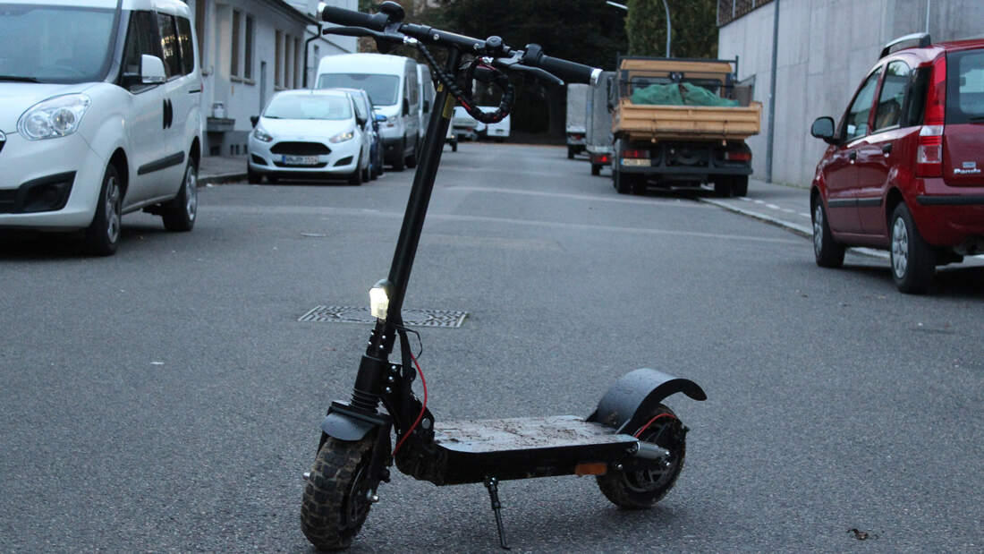 IO Hawk Exit Cross E-Scooter: Tretroller-Test im Gelände ...