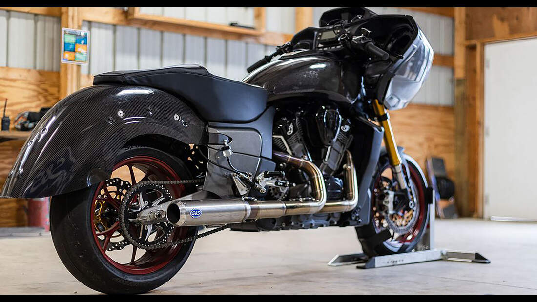 Indian Bagger Racer: Der Supertourer für die Rennstrecke ...