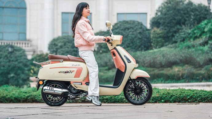 Roller - Tests & Neuheiten | MOTORRAD online | MOTORRADonline.de