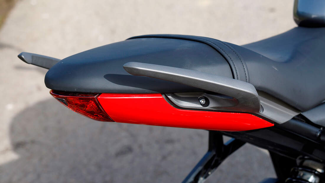 Kawasaki Z650, Triumph Trident 650, Yamaha MT-07 im Test ...