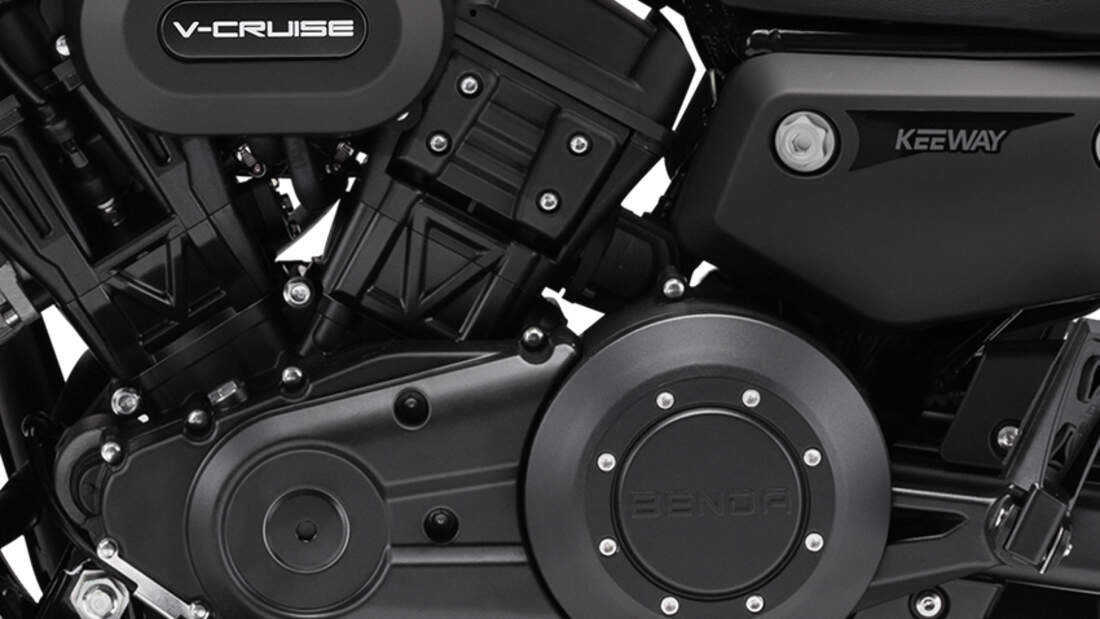 125er V-Twin: Benda Fox, Keeway V-Cruise, RK V125C | MOTORRADonline.de