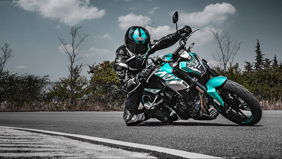 Kove Cobra 321 R: 2 Zylinder und Einarmschwinge | MOTORRADonline.de Kove Cobra 321 R: 2 Zylinder und Einarmschwinge | MOTORRADonline.de