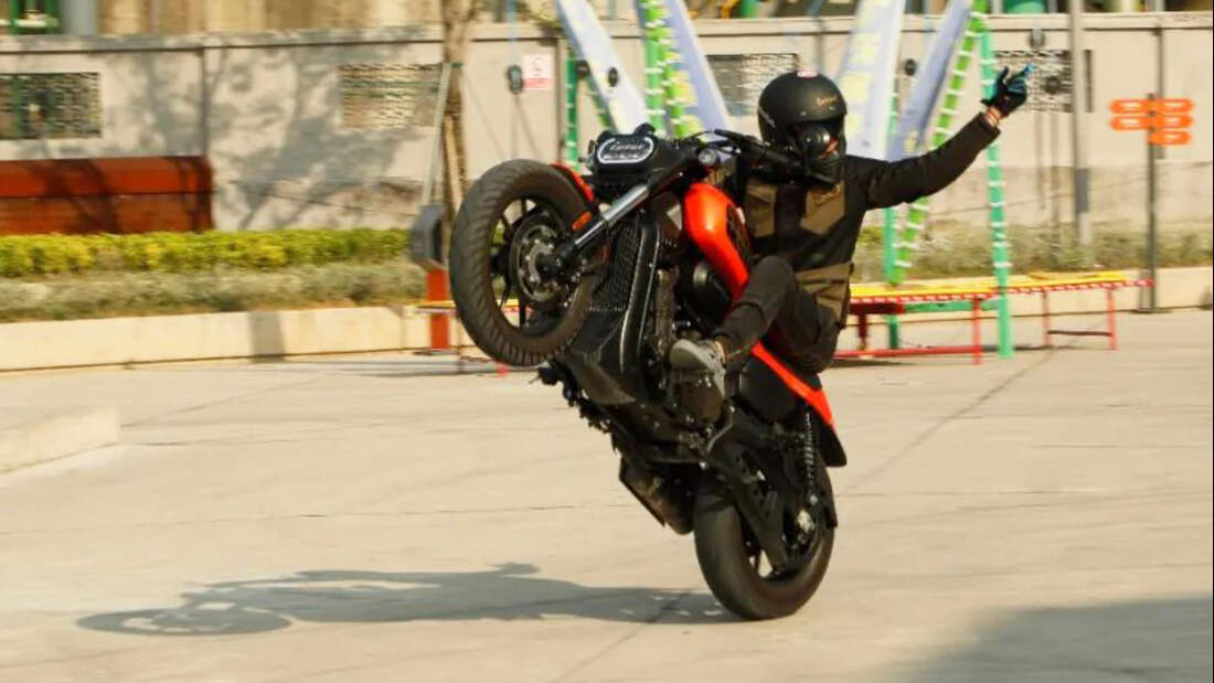 Motofino V-Maxter 300: Wie die Harley Sportster S | MOTORRADonline.de