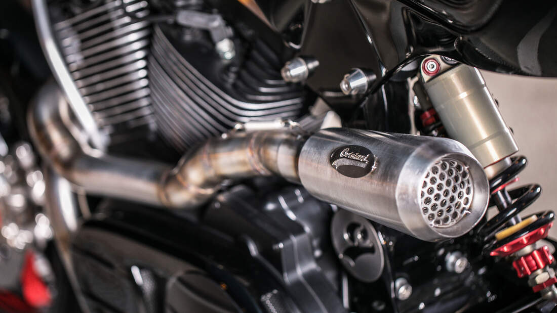 Avinton Black Swan mit V-Twin von Ortolani Customs | MOTORRADonline.de