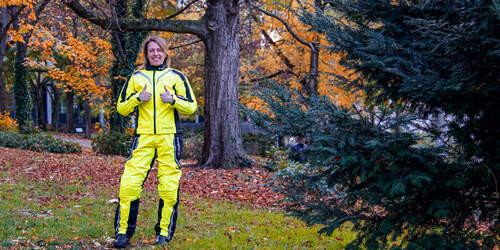 Wunderschone Test Motorrad Regenkombi Fotos