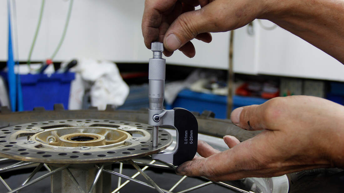 Bremsscheiben selber wechseln - Tipps und Tricks | MOTORRADonline.de