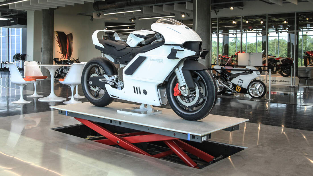 Supermono 699-SC von Designer Pierre Terblanche | MOTORRADonline.de