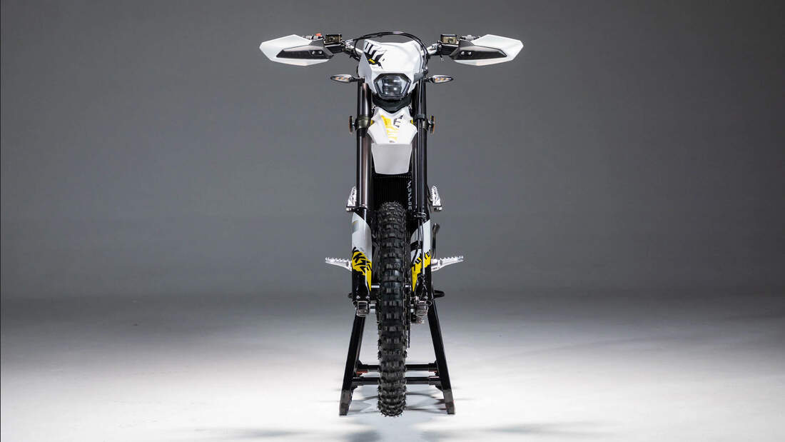 Surron Ultra Bee 2023: 85 Kilo leichte Elektro-Enduro | MOTORRADonline.de