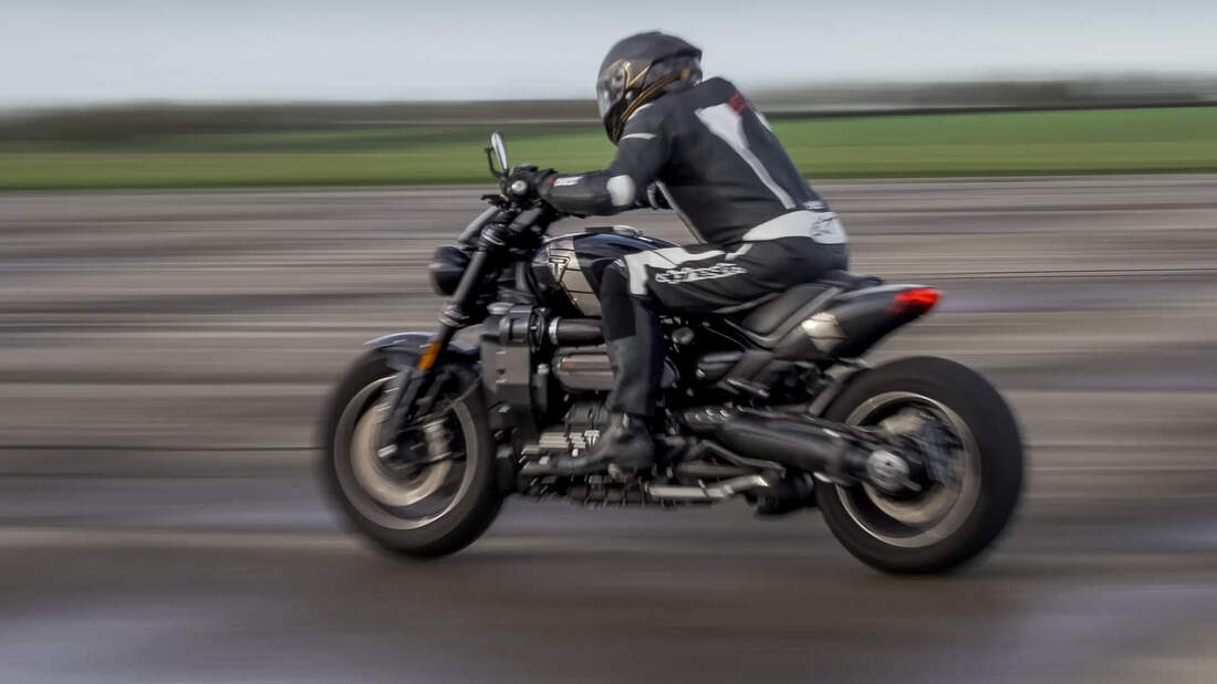Triumph Rocket 3 mit Kompressor: TTS Rocket 300 | MOTORRADonline.de