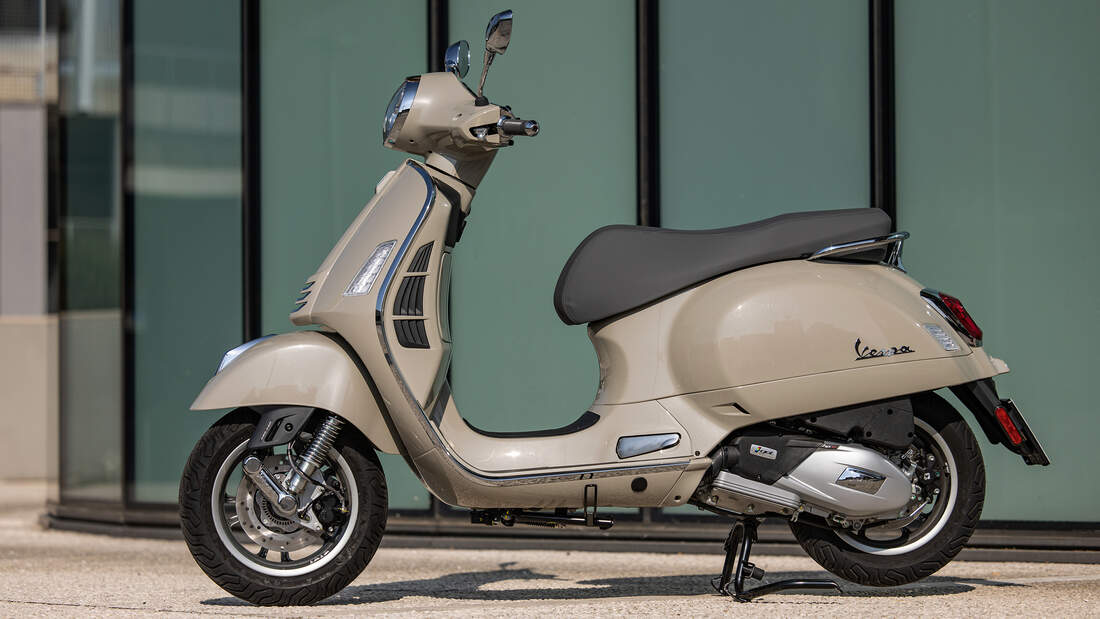 Neue Vespa GTS 125 und 300 fürs Modelljahr 2023 | MOTORRADonline.de