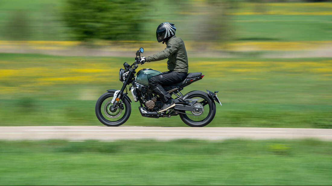 Voge 300 AC: Günstiges Stadt-Motorrad im Test | MOTORRADonline.de
