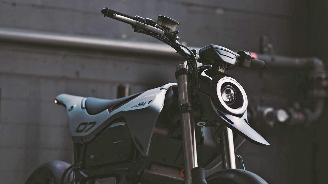 Zero FXE: Elektro-Supermoto in zwei Leistungsklassen | MOTORRADonline.de