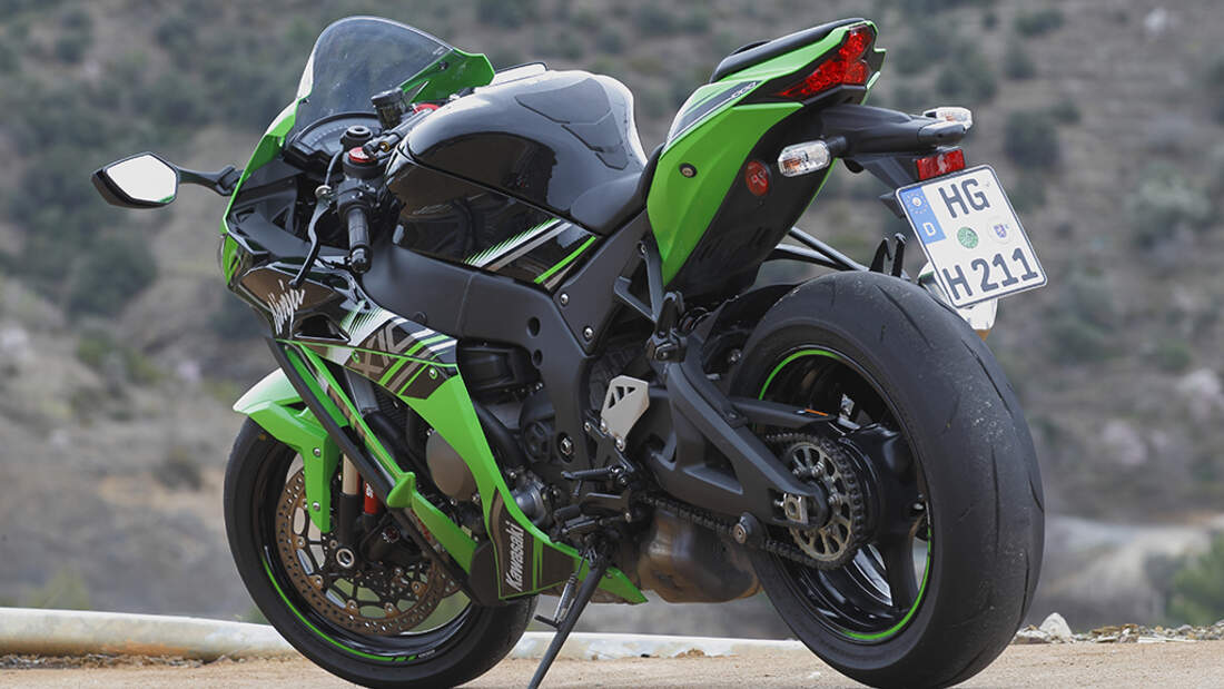 Kawasaki ZX-10R und BMW S 1000 RR im Vergleichtest - MOTORRADonline.de