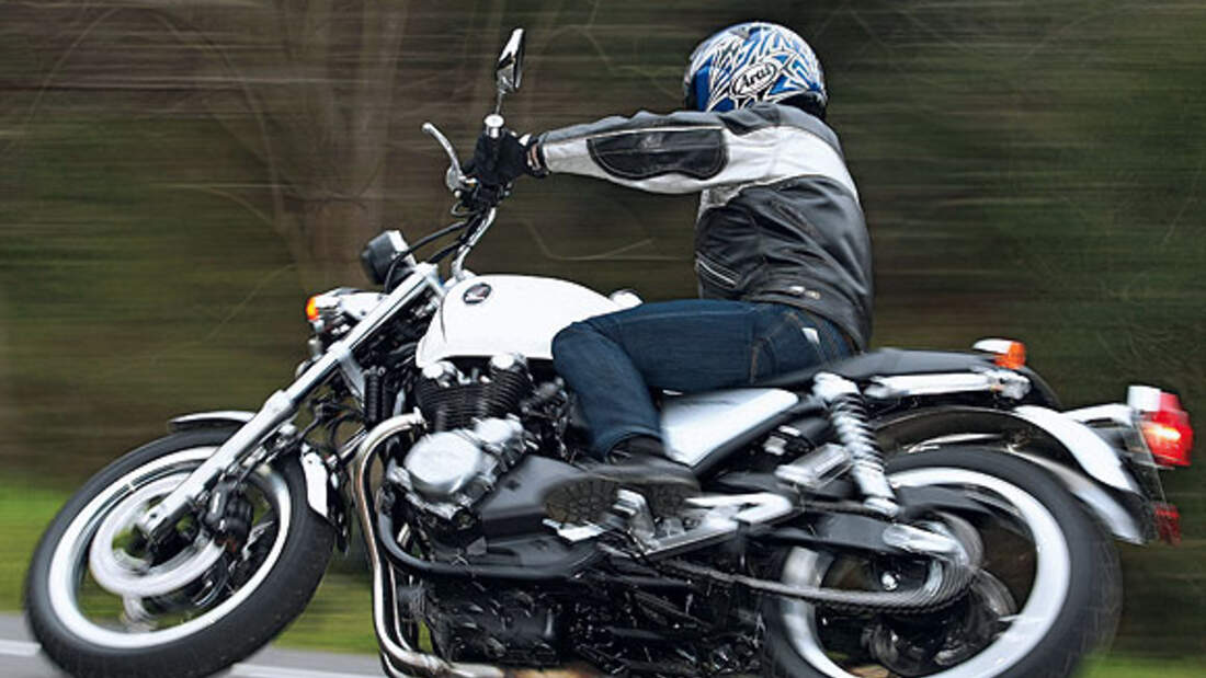 Fahrbericht: Das Retro-Bike Honda CB 1100 | MOTORRADonline.de