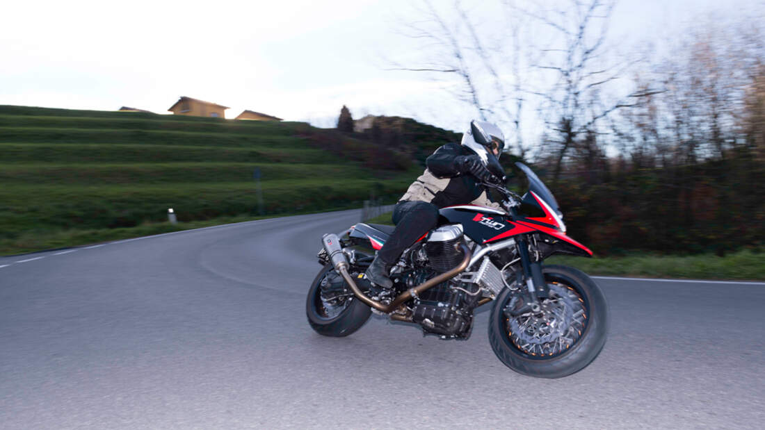 Ghezzi-Brian V-Twin Motard unter die Lupe genommen - MOTORRADonline.de