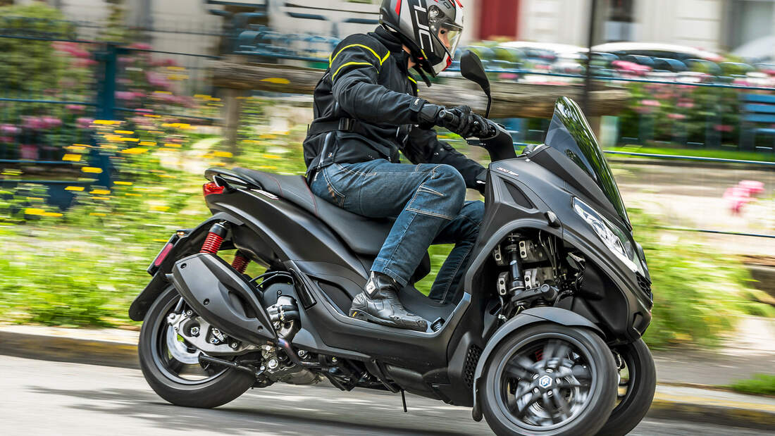 Piaggio MP3 300 hpe: Dreirad-Roller im Test | MOTORRADonline.de