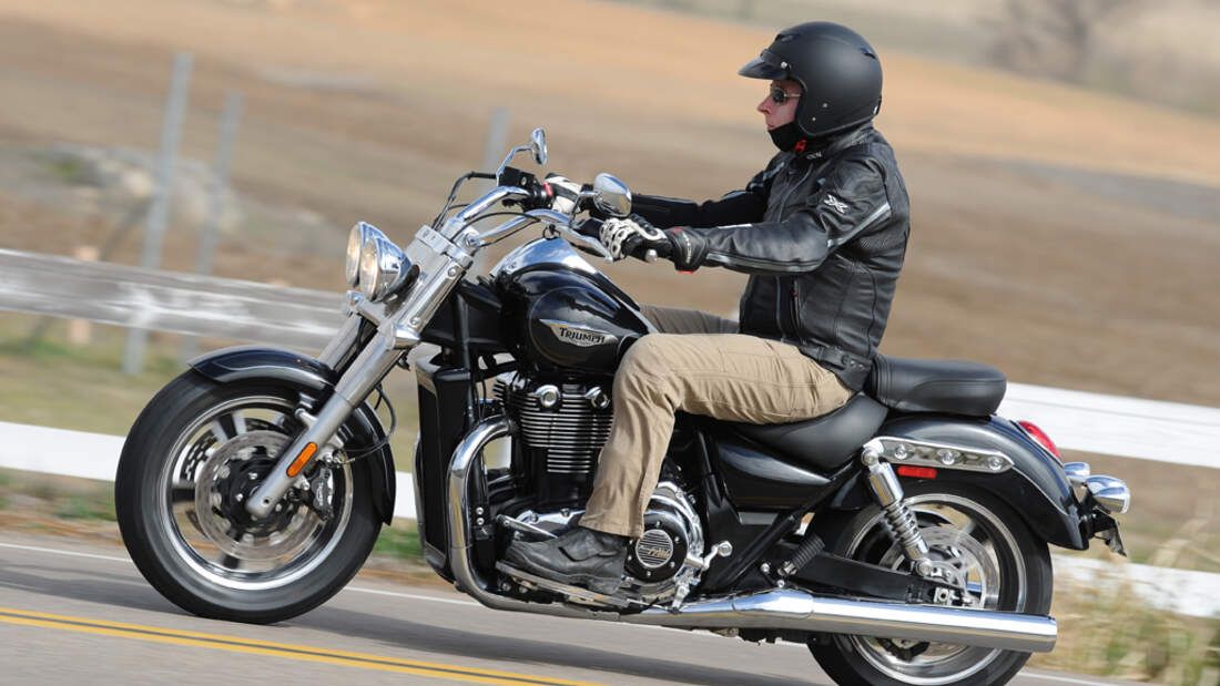Fahrbericht Triumph Thunderbird Commander/LT - MOTORRADonline.de