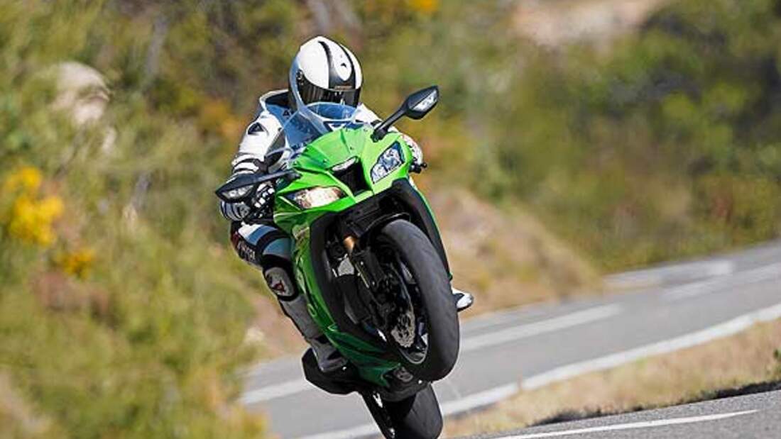 MOTORRAD-Supersportler-Test 2011: Rennstrecke - MOTORRADonline.de