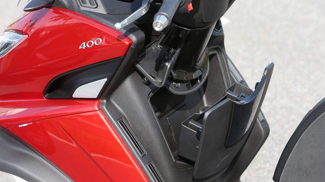 Peugeot Metropolis 400i Fahrbericht - MOTORRADonline.de