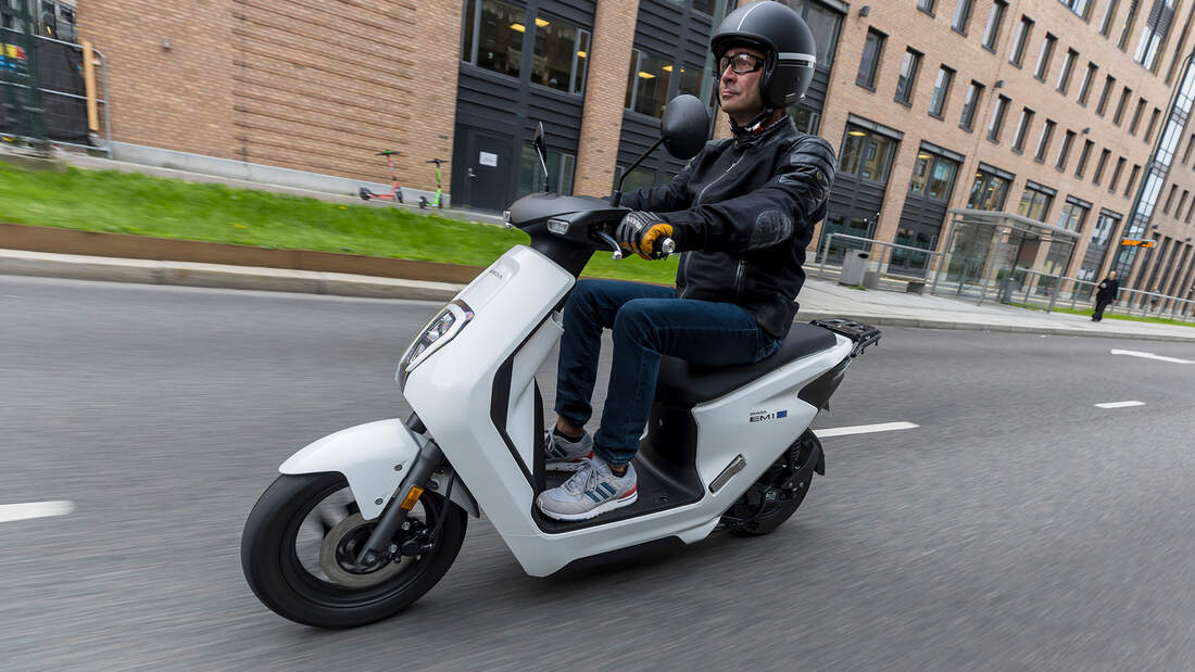 Honda EM1 e: 50er Elektroroller im Fahrtest | MOTORRADonline.de