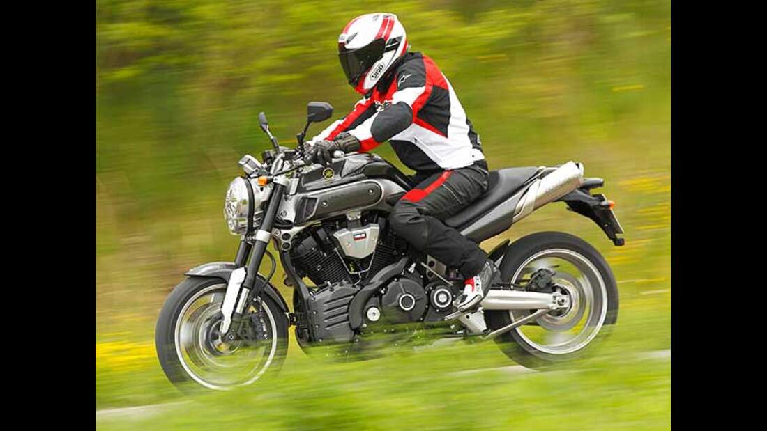 Vergleichstest V2-Roadster - MOTORRADonline.de