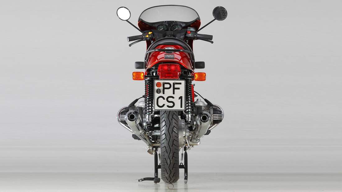 BMW R 100 CS (1983) im Studio | MOTORRADonline.de