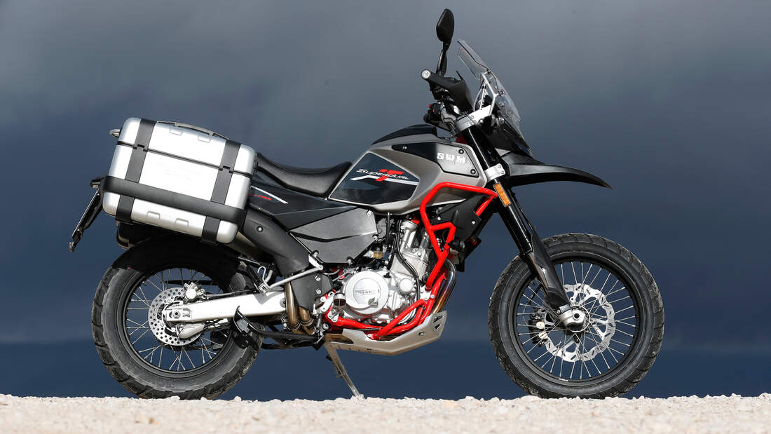 SWM Superdual T (2018) im Top-Test | MOTORRADonline.de