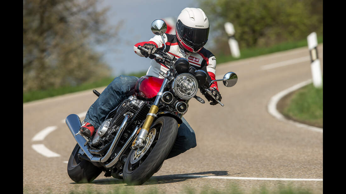 Honda CB 1100 RS im Classic-Fahrbericht | MOTORRADonline.de