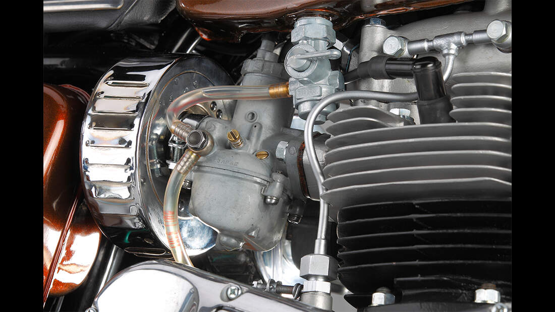 Kawasaki W3 im Studio | MOTORRADonline.de