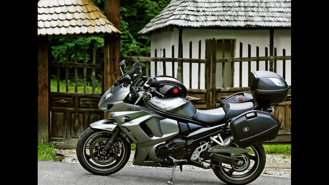 Vergleichstest: Tourenmotorräder - Teil 2 | MOTORRADonline.de