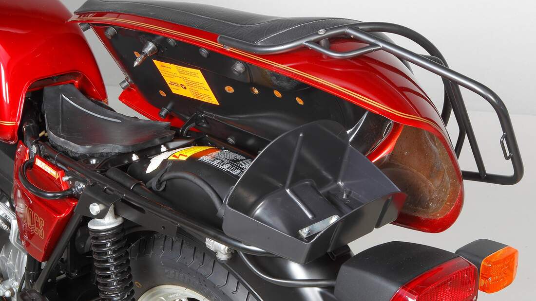 BMW R 100 CS (1983) im Studio | MOTORRADonline.de