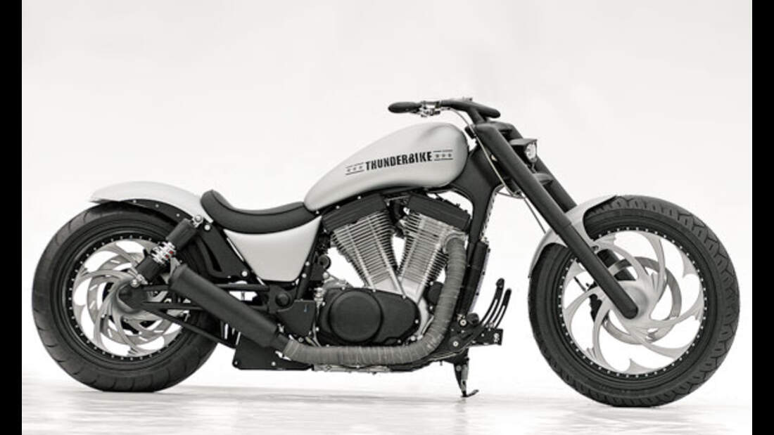 Suzuki Intruder - Finale: 25 Jahre Japan-Chopper | MOTORRADonline.de