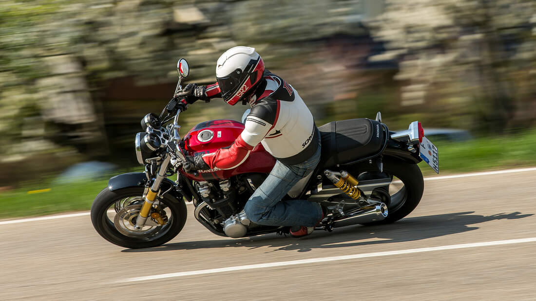 Honda CB 1100 RS im Classic-Fahrbericht | MOTORRADonline.de