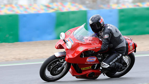 Sport: Japauto-Honda 950 SS | MOTORRADonline.de