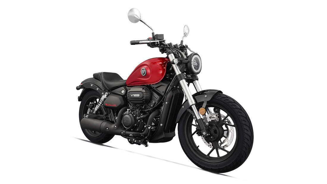 125er V-Twin: Benda Fox, Keeway V-Cruise, RK V125C