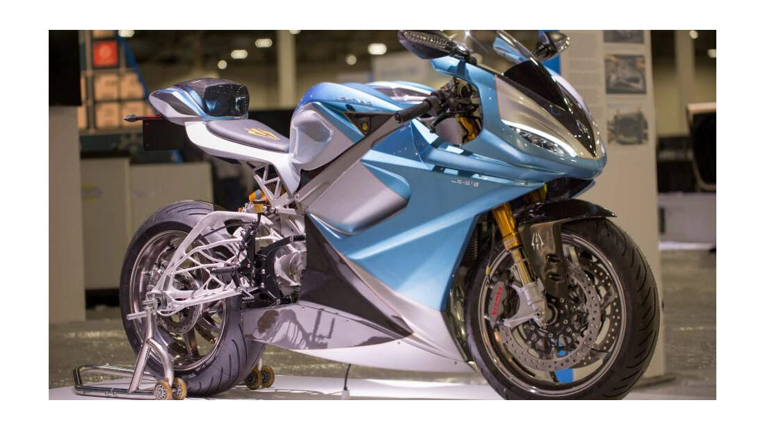 Künstliche Intelligenz konstruiert: Lightning druckt die Schwinge ...