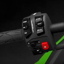 Kawasaki HEV Ninja 7 Hybrid: Erstes hybrides Serien-Motorrad ...