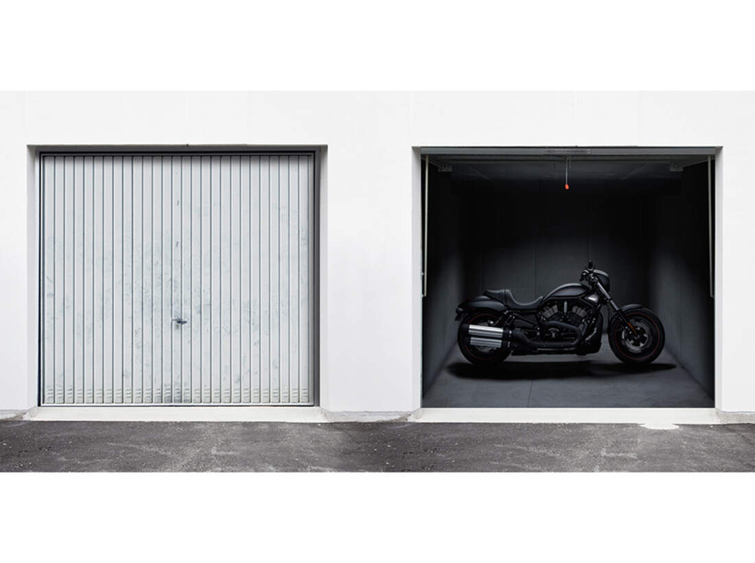 Folie Garagentor mit 3D-Motiv - MOTORRADonline.de