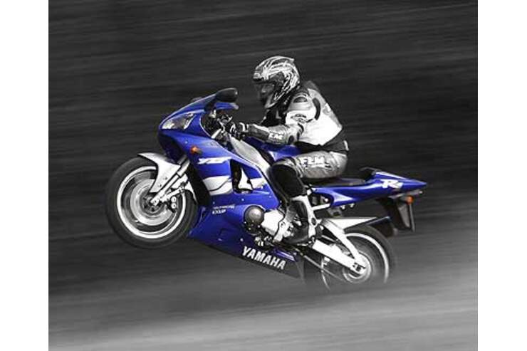 Impression Yamaha YZF-R1, Typ RN01 | MOTORRADonline.de