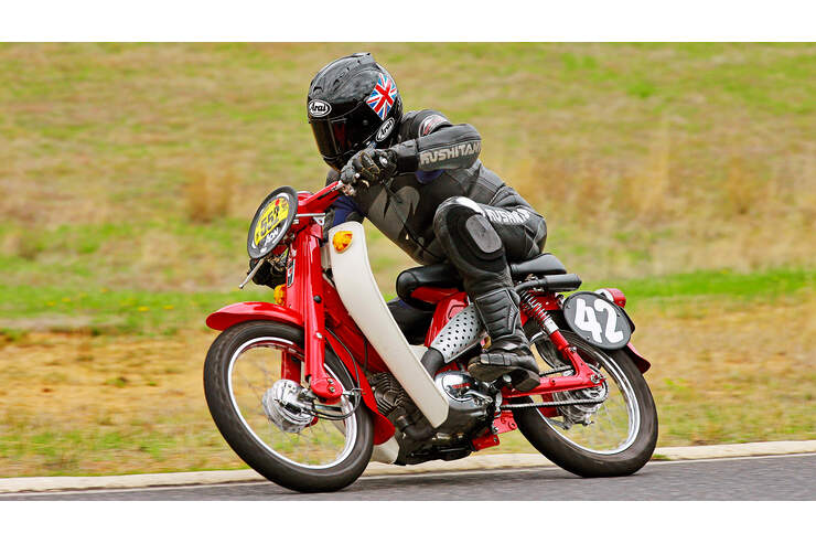 Suzuki F50 im Fahrbericht | MOTORRADonline.de
