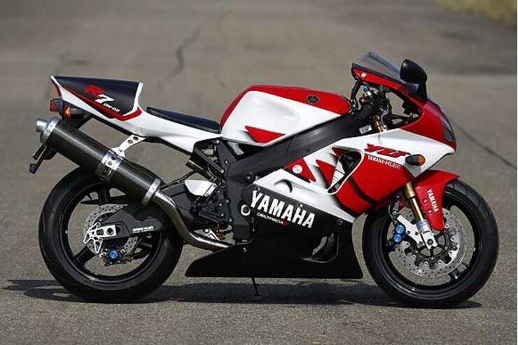Yamaha YZF-R7 Tests & Fahrberichte, aktuelle Neuvorstellungen und ...